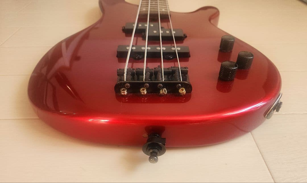 Fernandes フェルナンデス　エレキベース　FRB-40