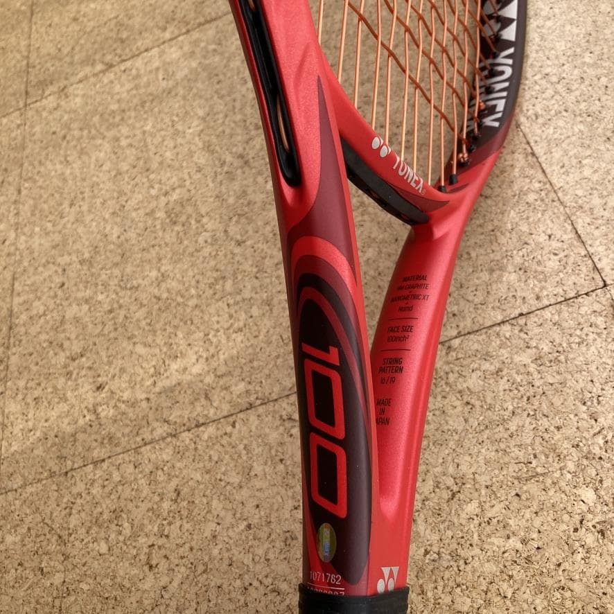 YONEX VCORE 100 G2サイズ 2018年モデル テニスラケット