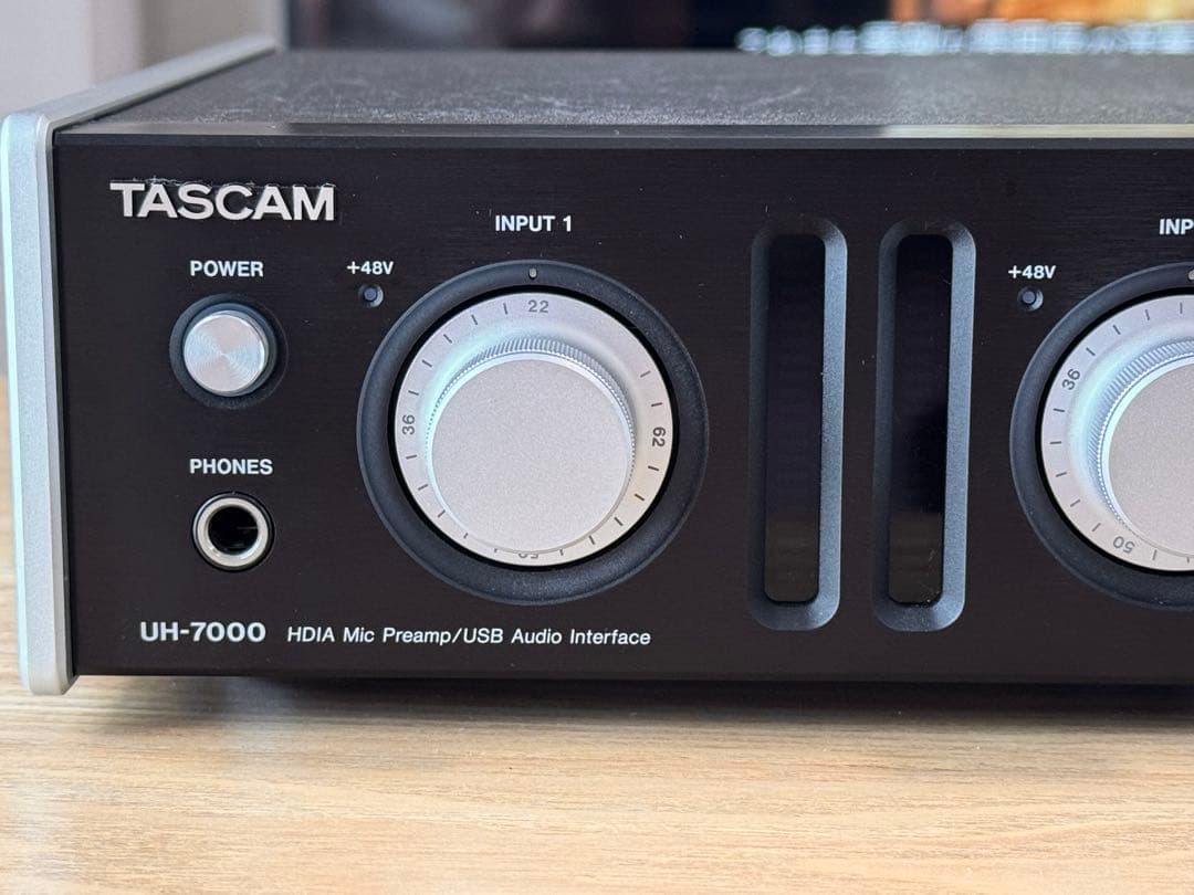 TASCAM UH-7000 USBオーディオインターフェイス