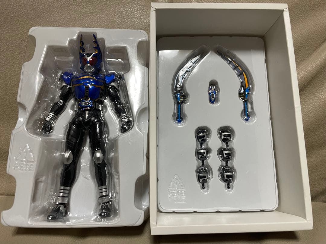 真骨彫製法　仮面ライダー　ガタックライダーフォーム フィギュア