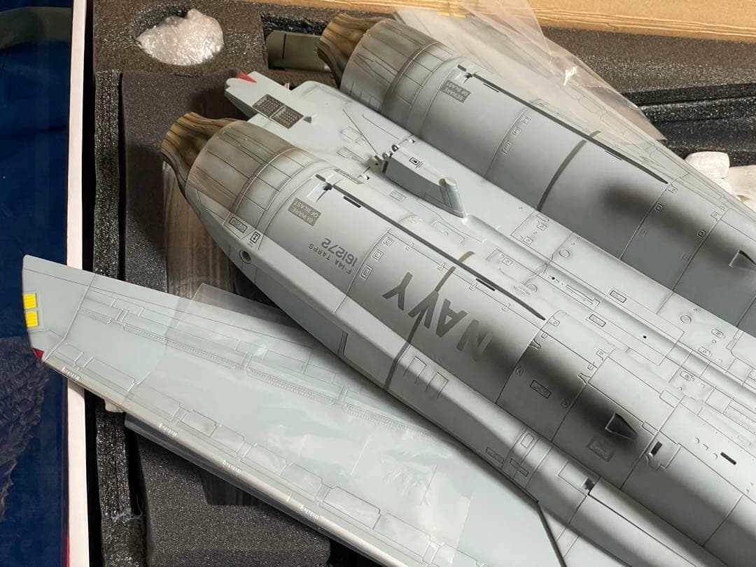 JSI 1/18 F-14A トムキャット VF-154 ブラックナイツ