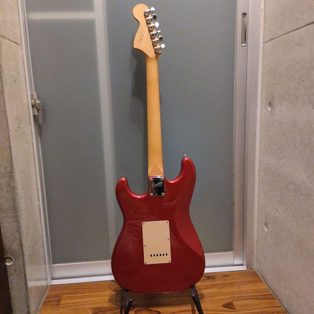 Squier Stratocaster レッド