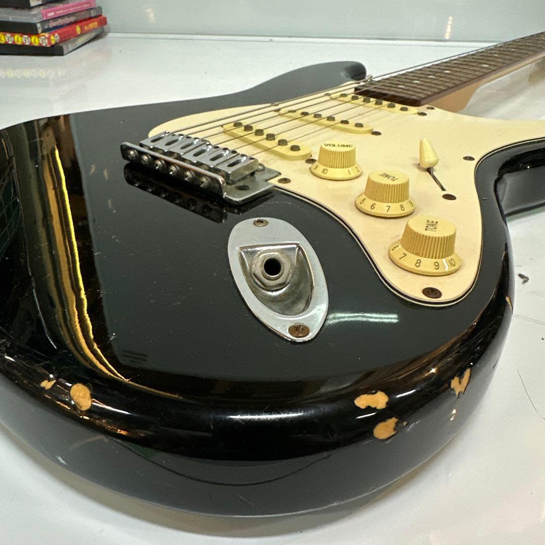 お値下げ‼️Fernandes guitarsエレキギターブラック