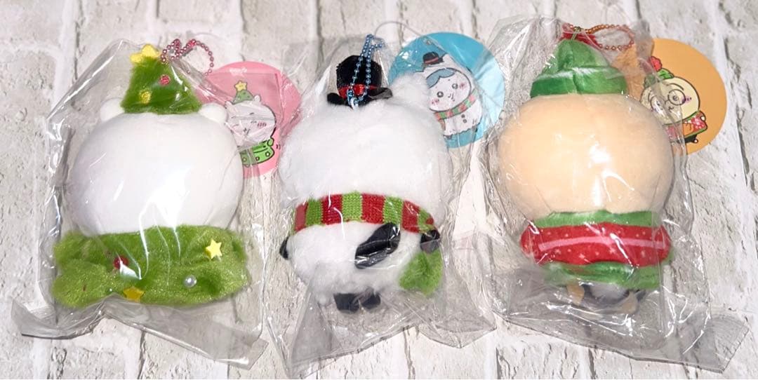 ちいかわ ハッピーホリデーなマスコット ぬいぐるみ ハチワレ うさぎ　クリスマス