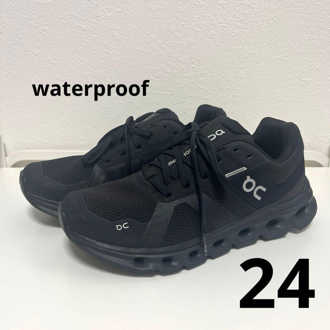 オン　ON Cloudrunner Waterproof ランニング24 美品