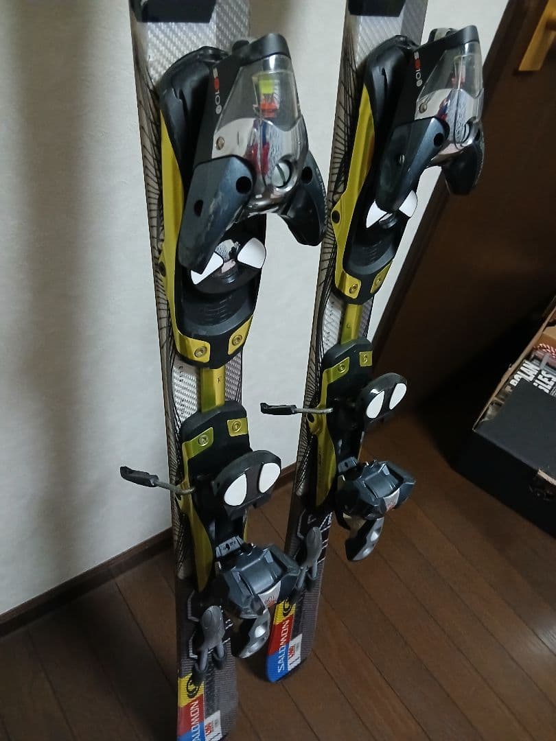 (最終値下)SALOMON CROSSMAX 09 スキー板 L160