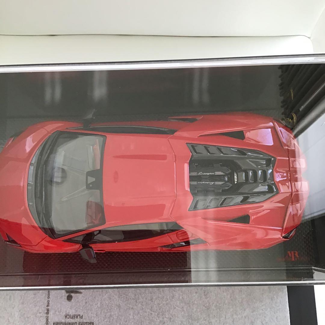 ランボルギーニ　Revuelto 1:18 模型　純正