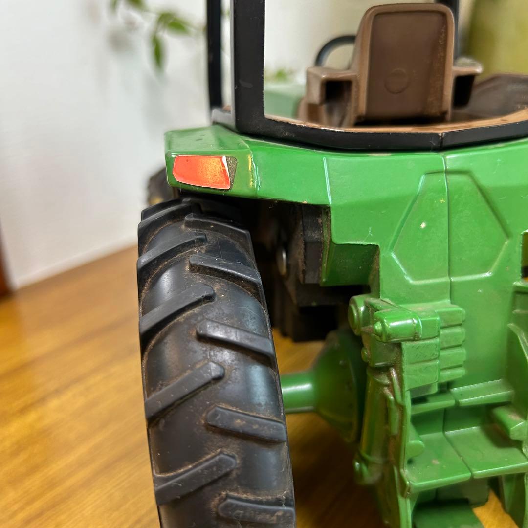 ジョンディア JOHN DEERE 8300 トラクター ミニカー 稀少