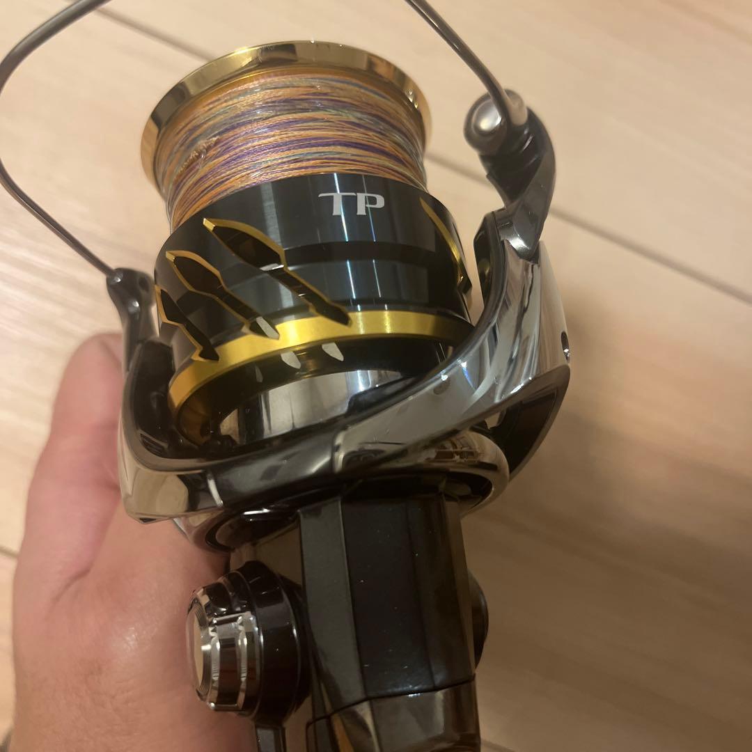 SHIMANO TWIN POWER C5000XG スピニングリール