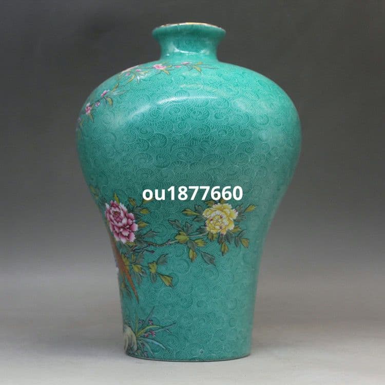 緑地琺瑯彩掻花花鳥梅瓶 景徳鎮 陶磁器 装飾品 現代工芸品 美術品 置物