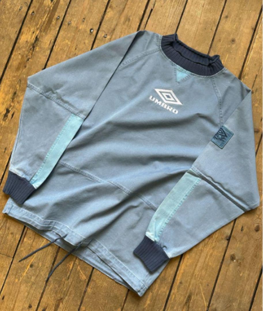 M UMBRO Iconic Drill Top リアム