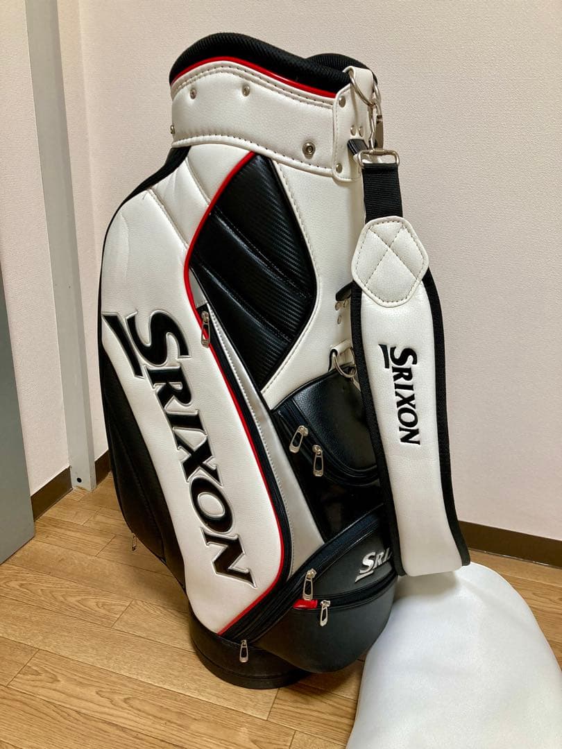 美品！SRIXON キャディバッグ 未使用保管品