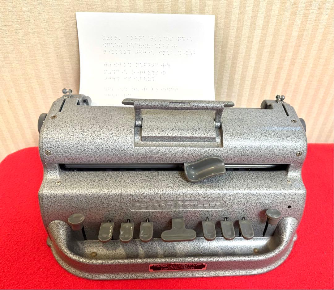 点字タイプライター PERKINS BRAILLER 末長くご利用ください。
