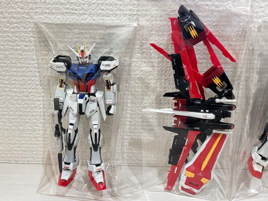 ②ジャンクプラモデル ガンプラ系・RG Hi-νガンダム HG アカツキ 他