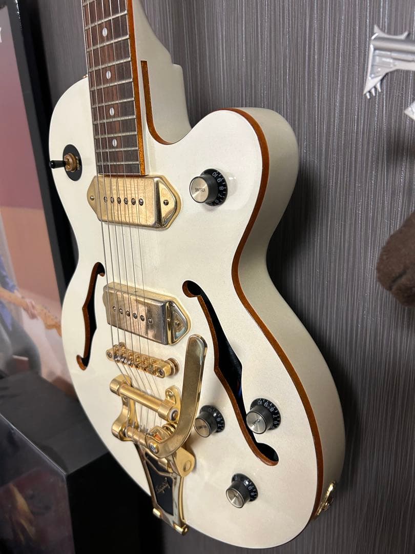 値下げ！Epiphone　エピフォン　 Wildkat（ワイルドキャット　ギター