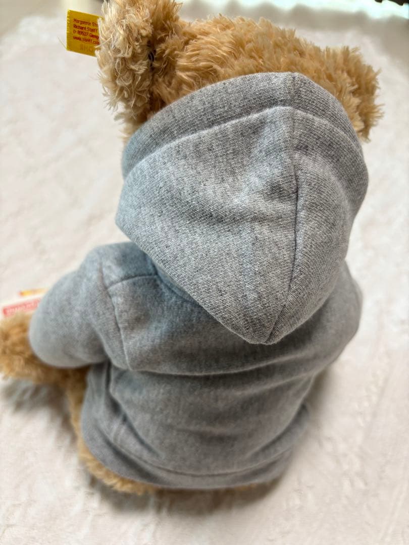週末値下>Steiff Supreme Bear ぬいぐるみ　タグ付き