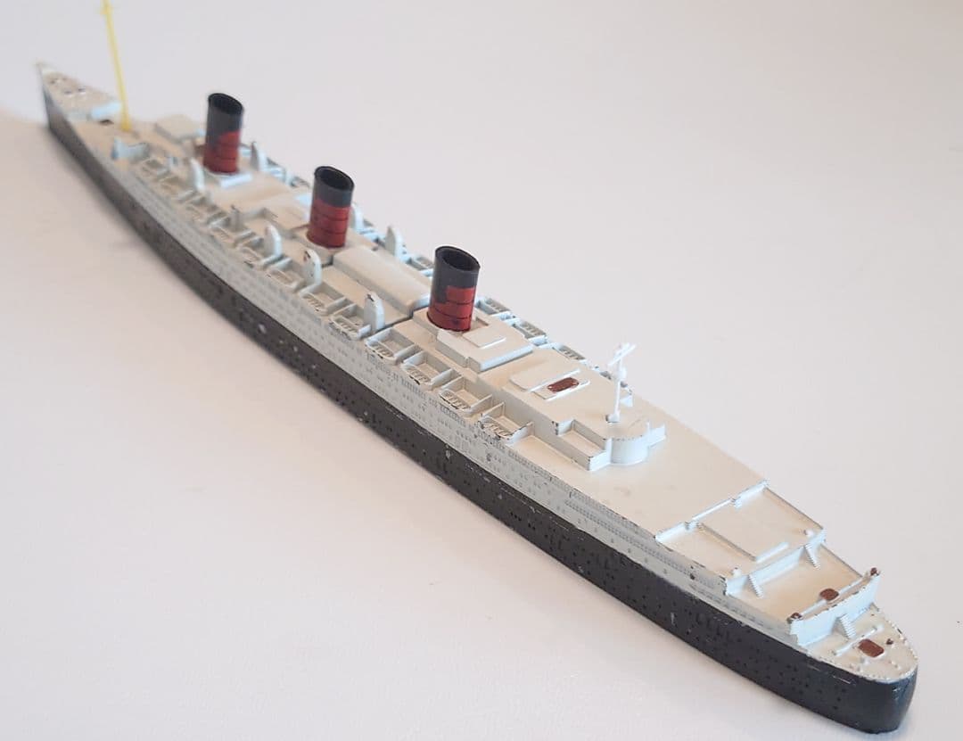 船・ボート Triang MINIC R.M.S. M-703 QUEEN MARY