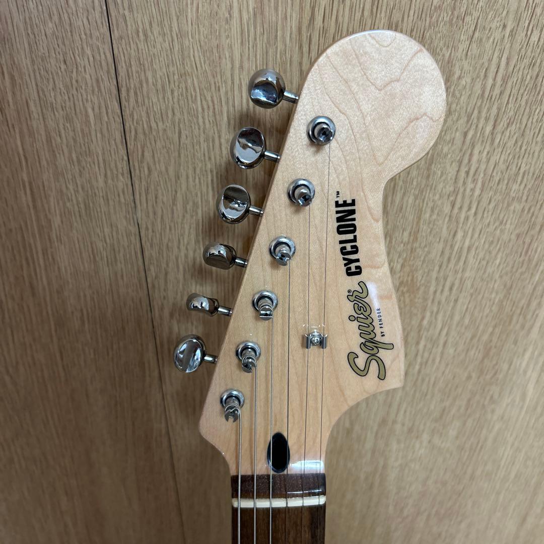 ギター Squier by Fender Paranormal Cyclone