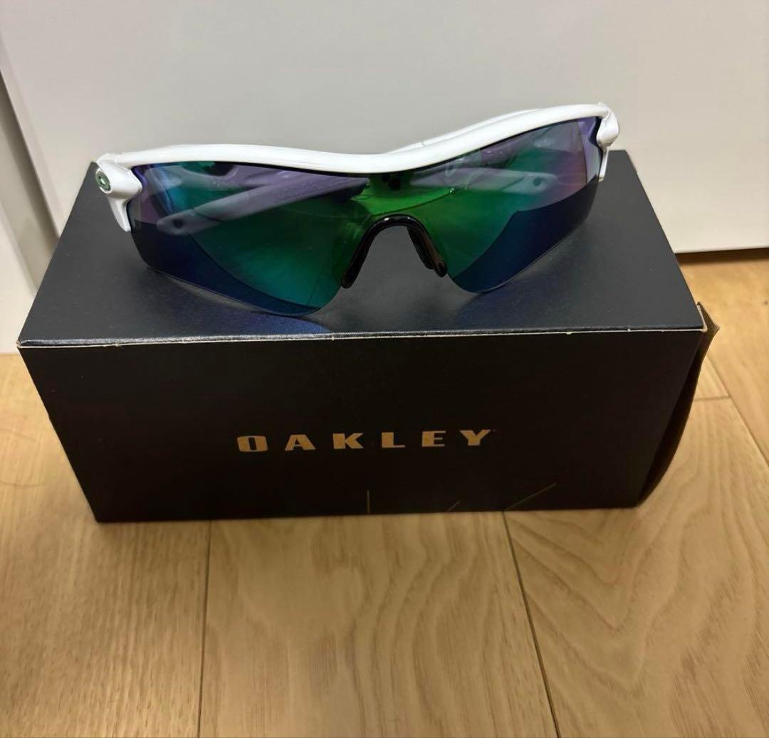 OAKLEY スポーツサングラス