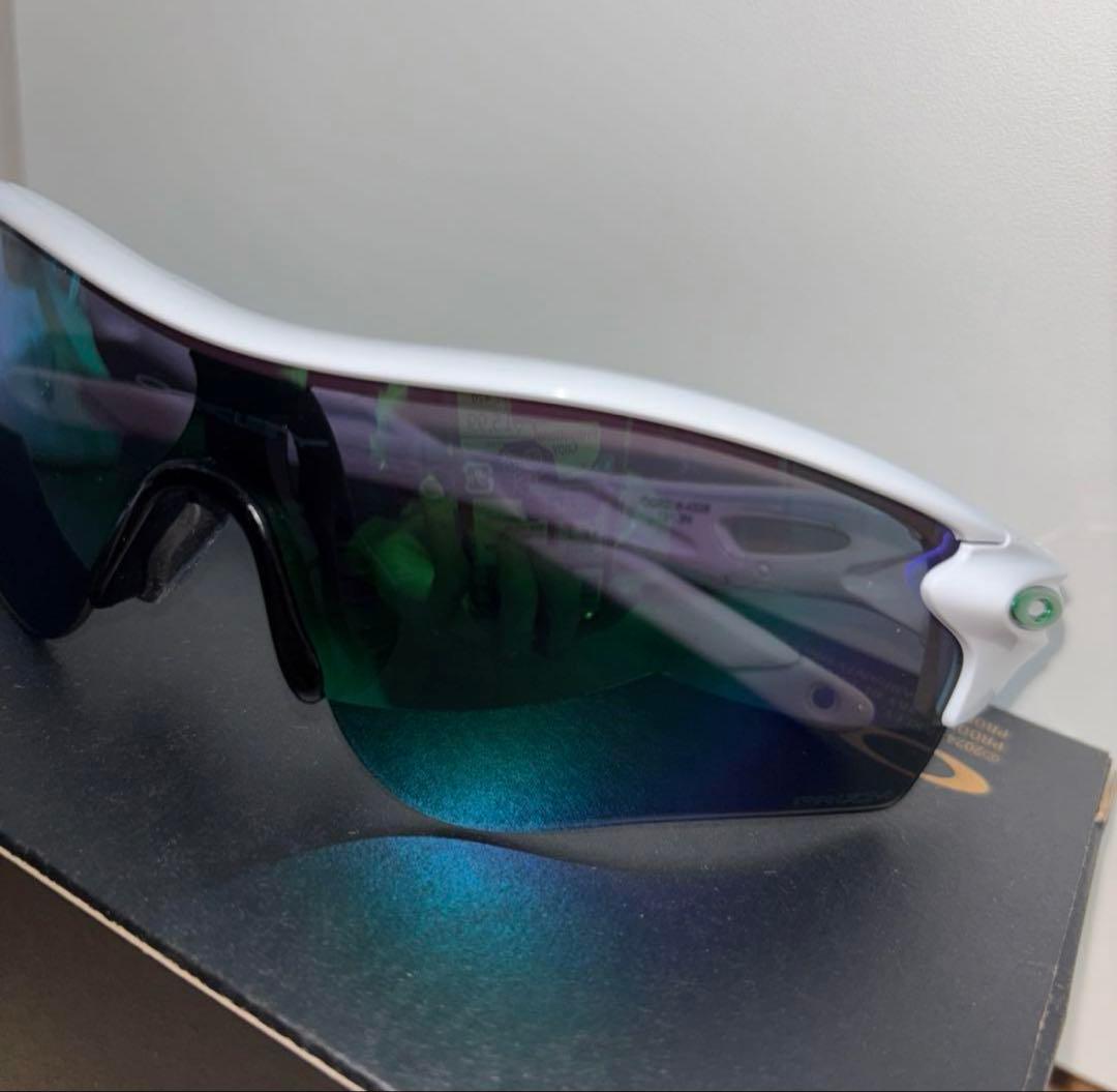 OAKLEY スポーツサングラス