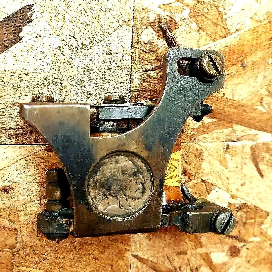 お値引き交渉可 tattoo bearknuckle tattoomachine