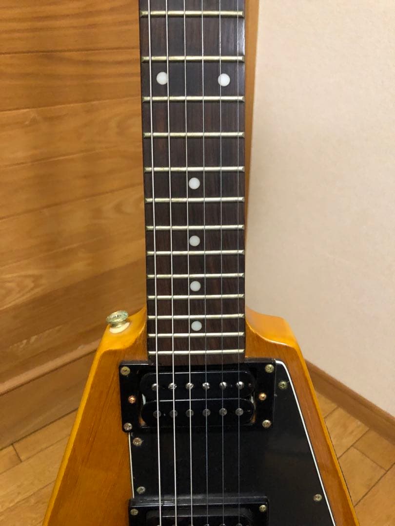 くっさん　Epiphone フライングV