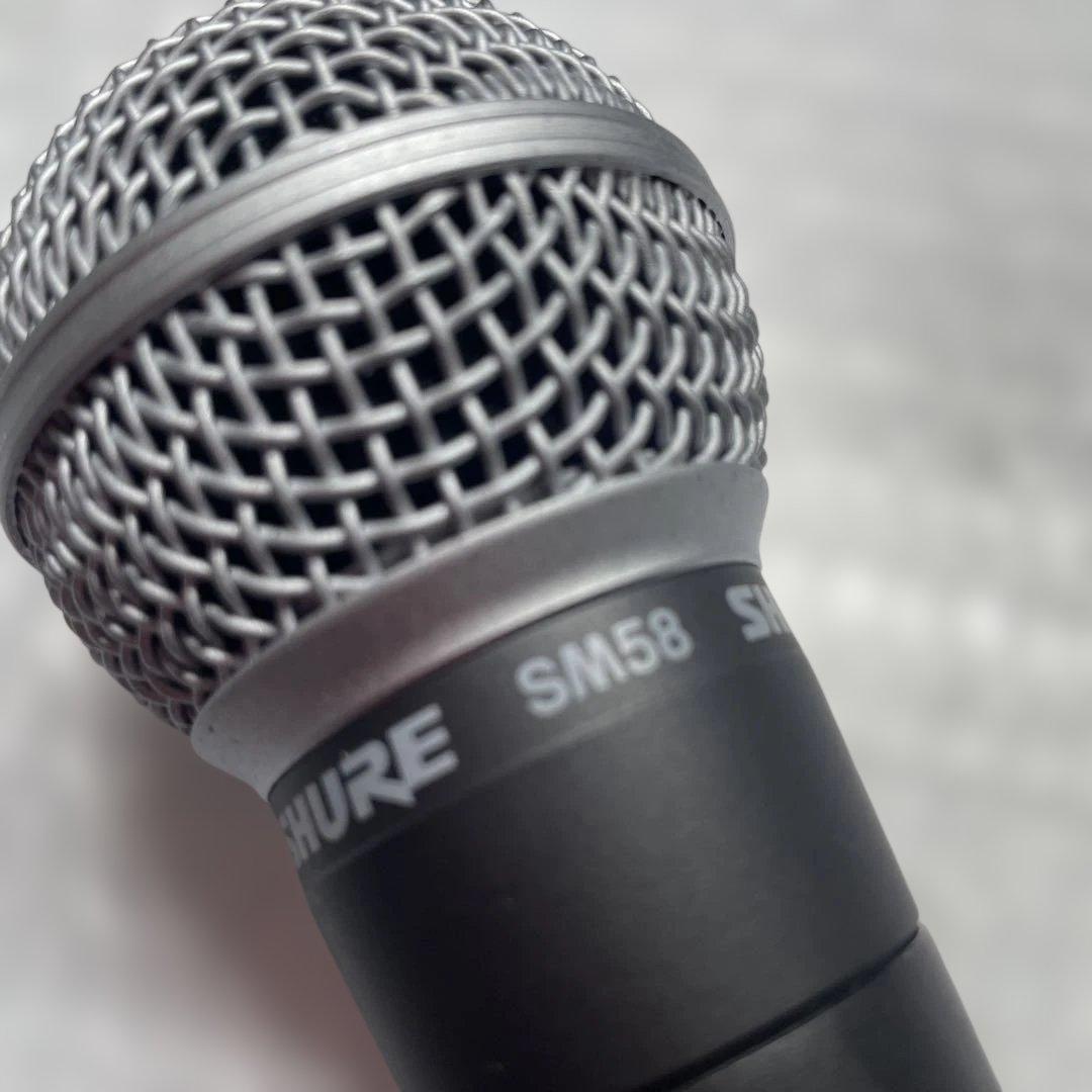 SHURE ボーカル用ダイナミック　マイクロホン