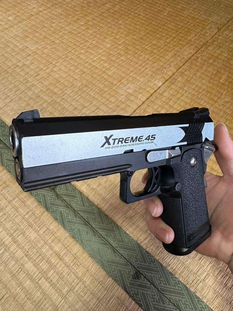 XTREME .45 マガジン2本付き