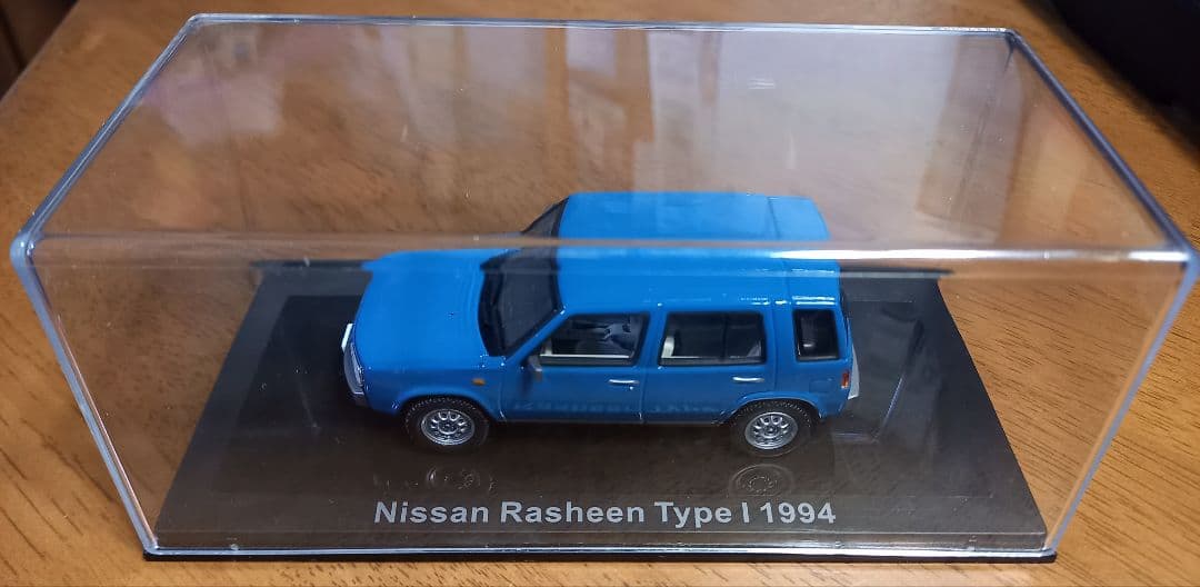 中古カー模型　Nissan Rasheen Type I 1994