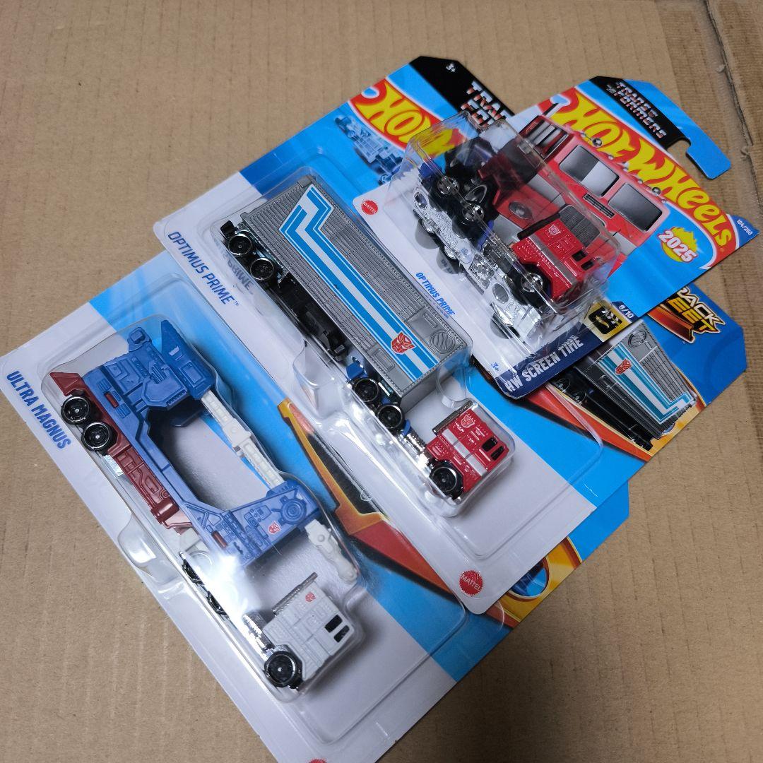 3体セット ホットウィール トランスフォーマー オプティマス＆ウルトラマグナス