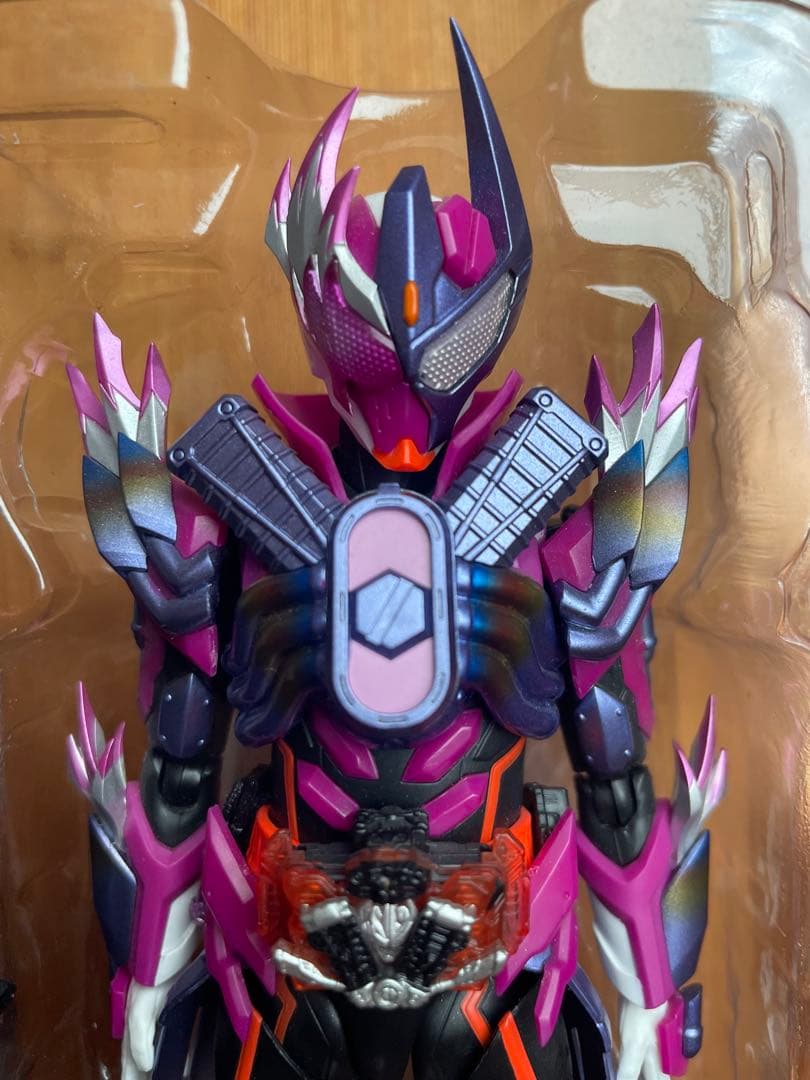 s.h.figuarts仮面ライダーファイヤーガッチャード＆ヴァルバラド
