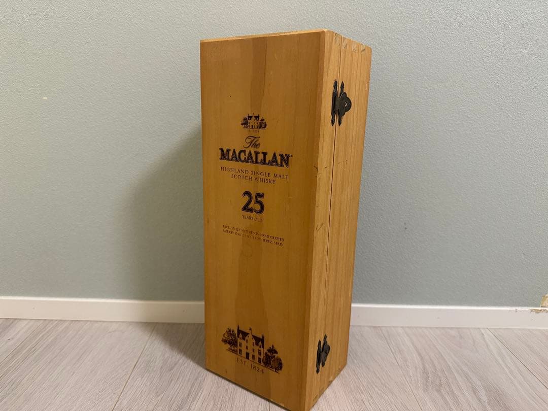 The Macallan マッカラン25年 木箱のみ
