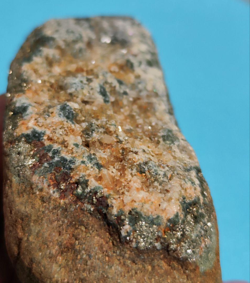 国産天然鉱石　黄銅鉱　黄鉄鉱　未加工　鑑賞石　水晶　クラスター　パワーストーン