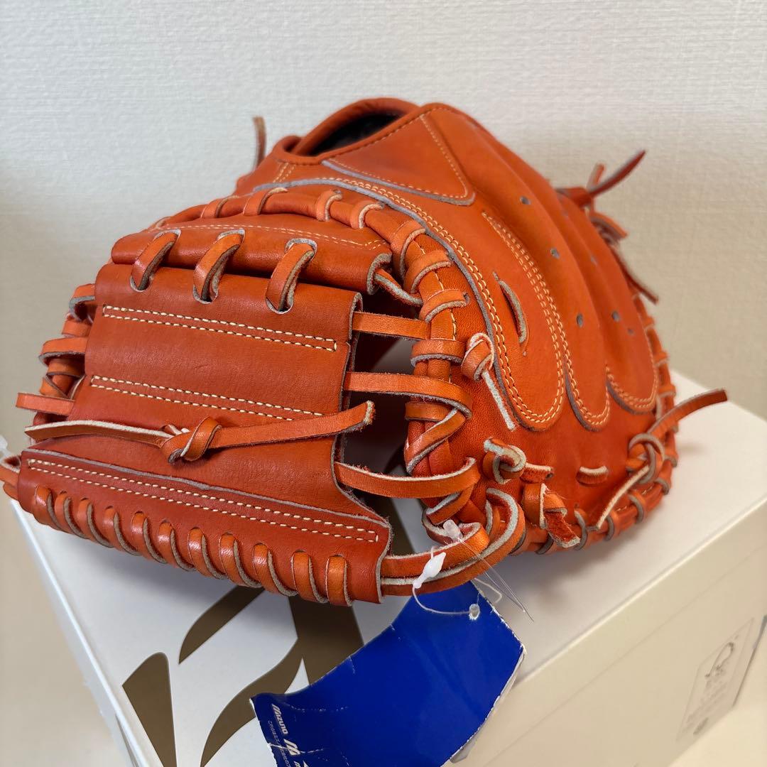 ミズノ　硬式用　キャッチャーミット　定価63,800円　高校野球対応　號