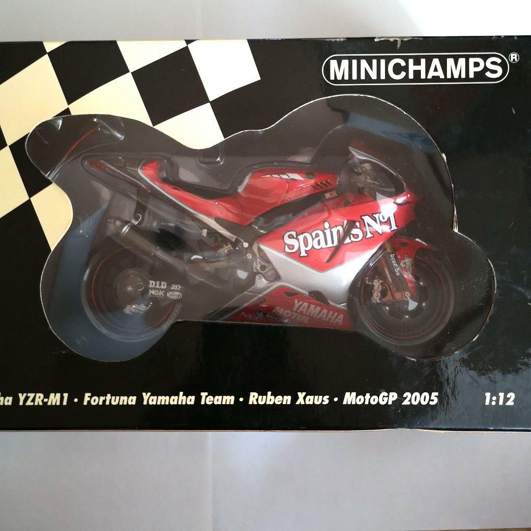 スポーツ MINICHANPS 1/12 YAMAHA YZR-M1 2005