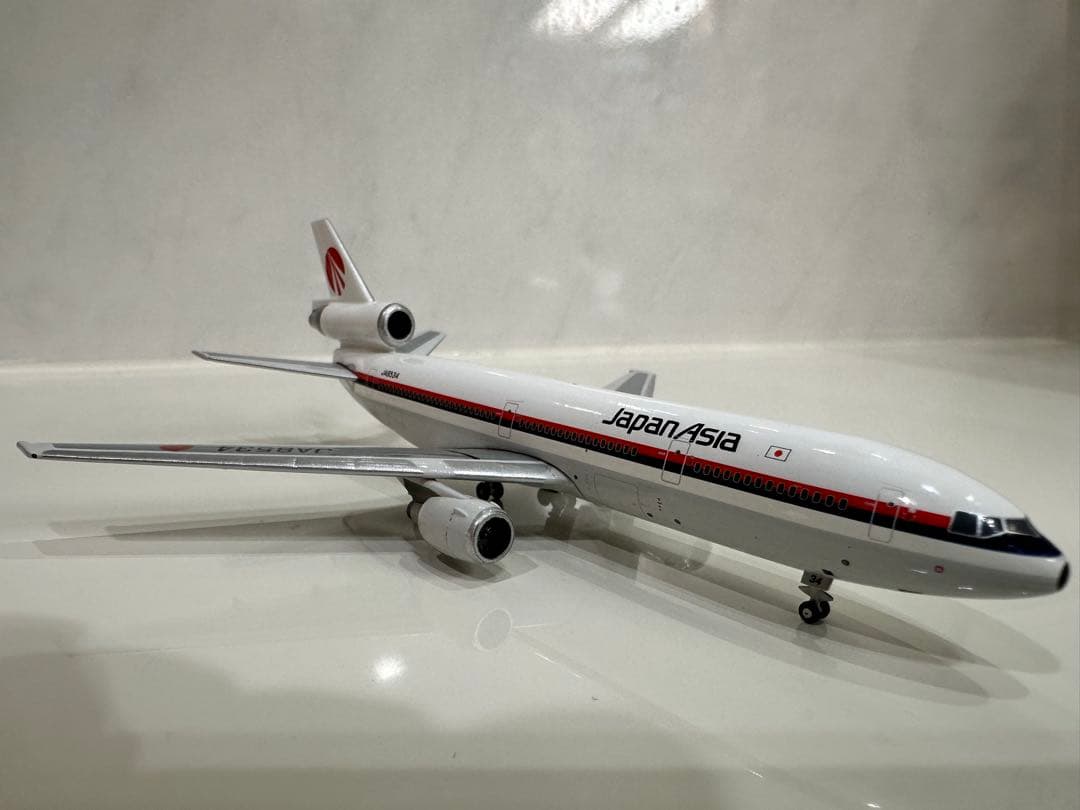 日本アジア航空DC-10-40 1/400スケールダイキャストモデル