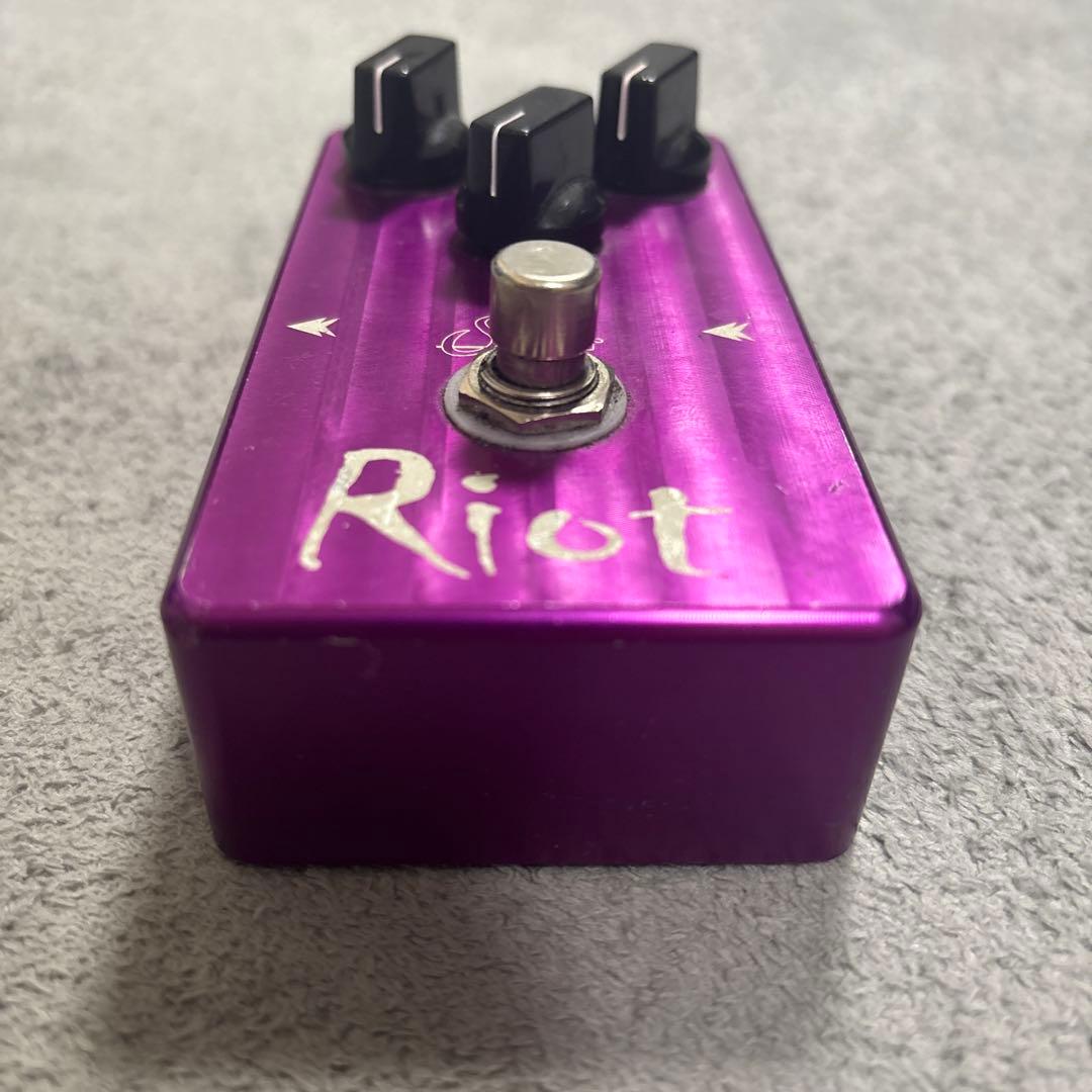 Suhr / Riot Distortion ディストーション
