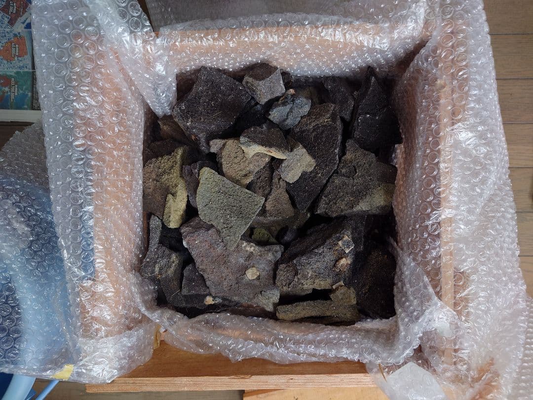 ADA 山水石セット約19キロ（箱含む）　DOOA　パルダリウム　テラリウム