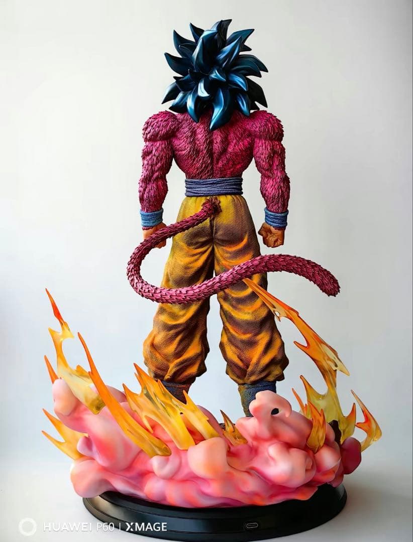 ドラゴンボールガレージキット　超サイヤ人4孫悟空　レジン スタチュー　完成品