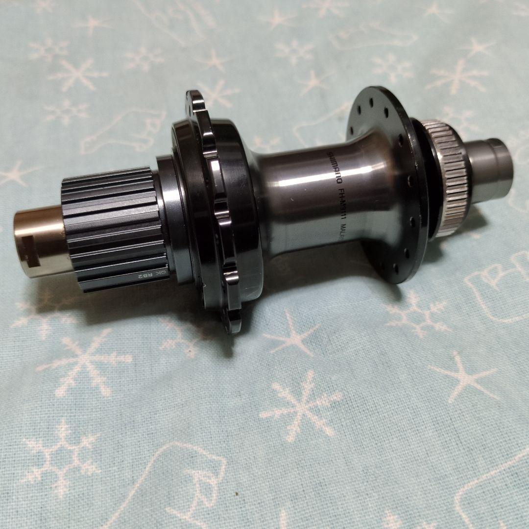 SHIMANO XTR FH-M9111 142/ 28H Microスプライン