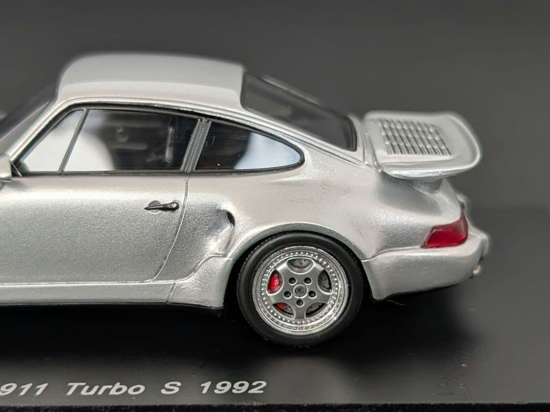 スパーク 1/43 ポルシェ 911 ターボ S 1992 シルバー