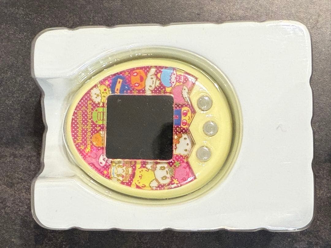 Tamagotchi x M!X スペーシー & サンリオキャラクターズセット