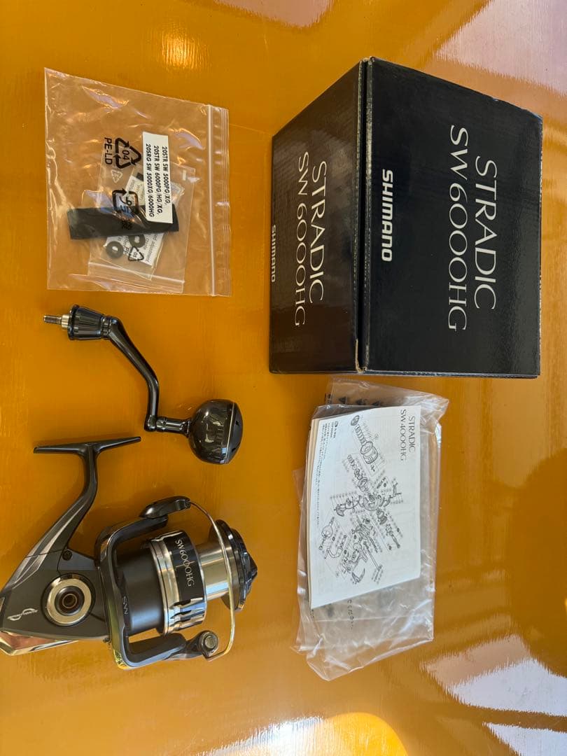 SHIMANO STRADIC SW6000HG リール
