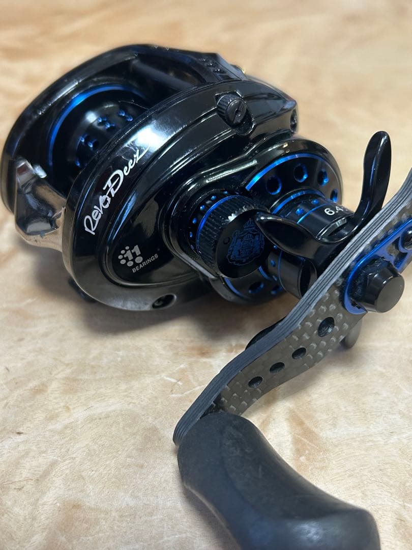 ☆Abu Garcia Revo deez6＋シャロースプール+マグネット2個