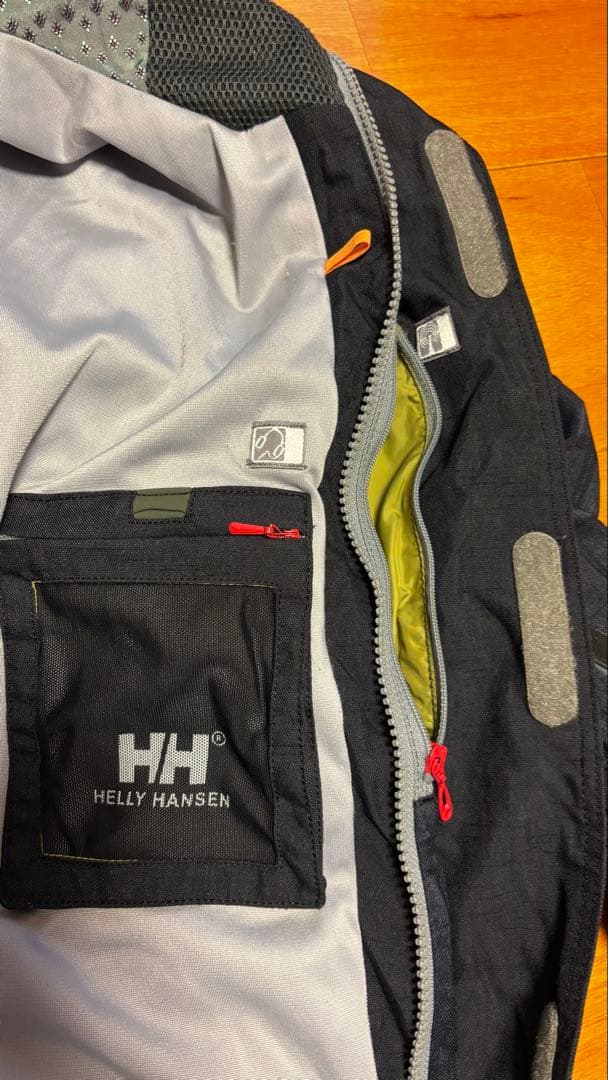 最終★Helly Hansen スノーボードウェア　ライダース170〜180cm