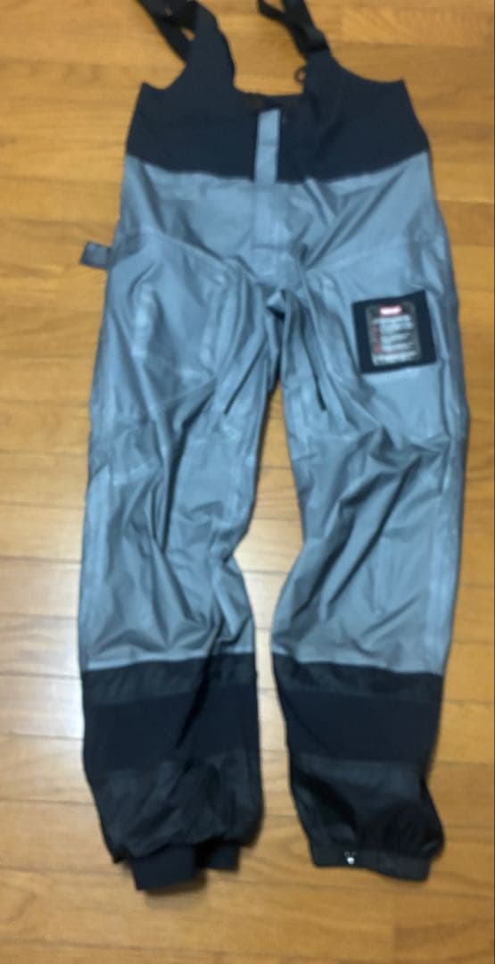 Burton Ak457 ビブパンツ　gortex pro スキー　スノボ