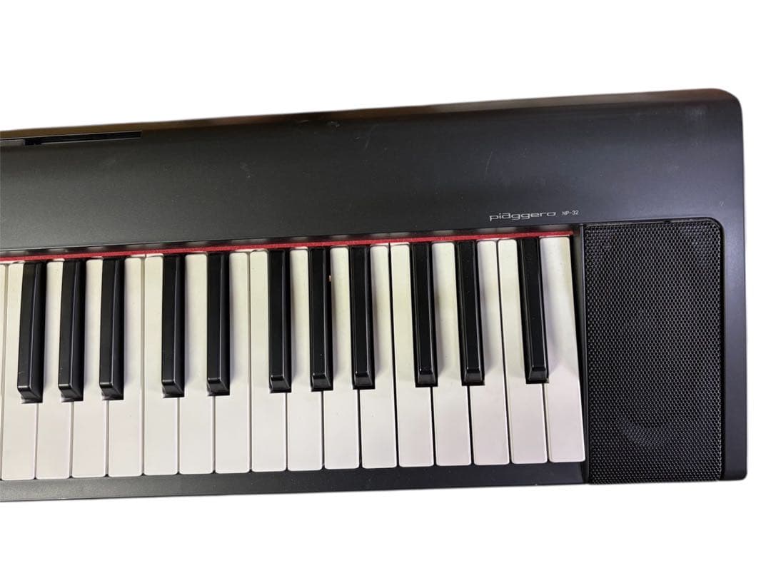【極美品】YAMAHA ピアジェーロ キーボード NP-32B スタンド付き