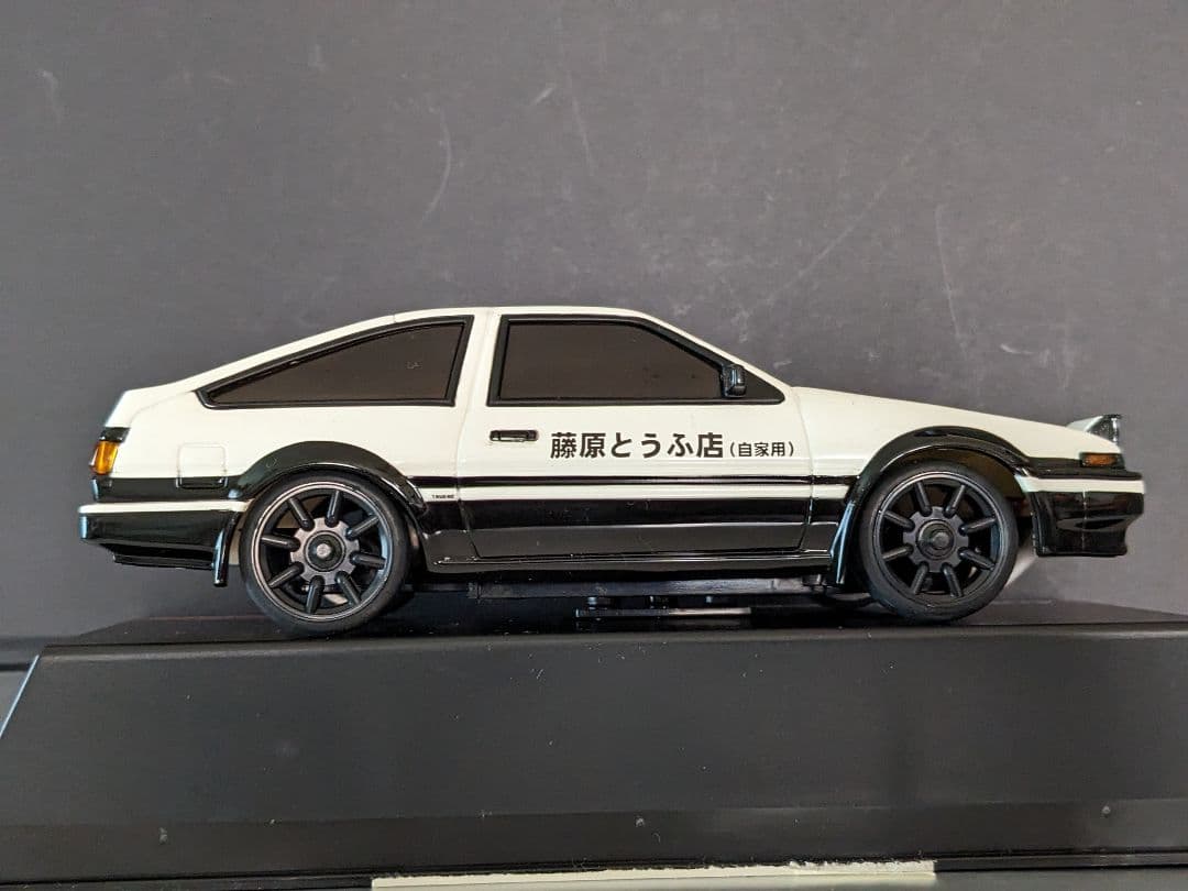 ミニッツ　ボディ　頭文字D AE86 TRUENO 藤原拓海