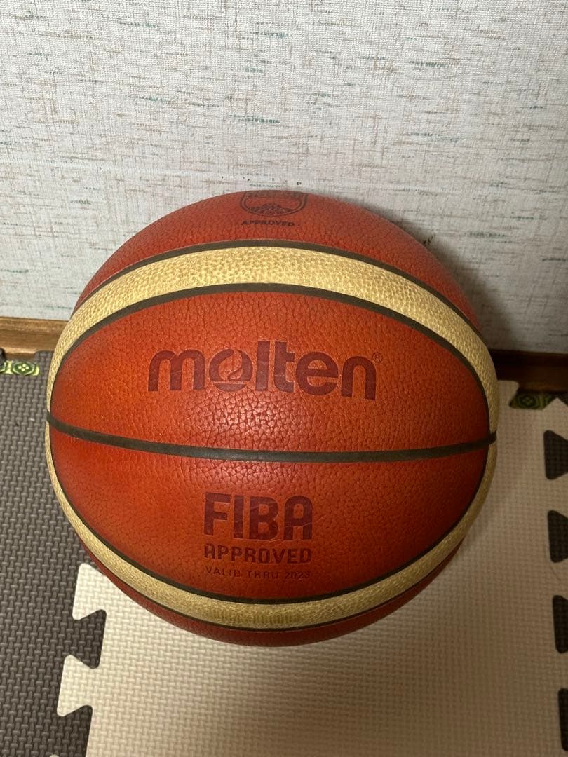 (ラスト値下げ！！)molten FIBA バスケットボール7号球本革