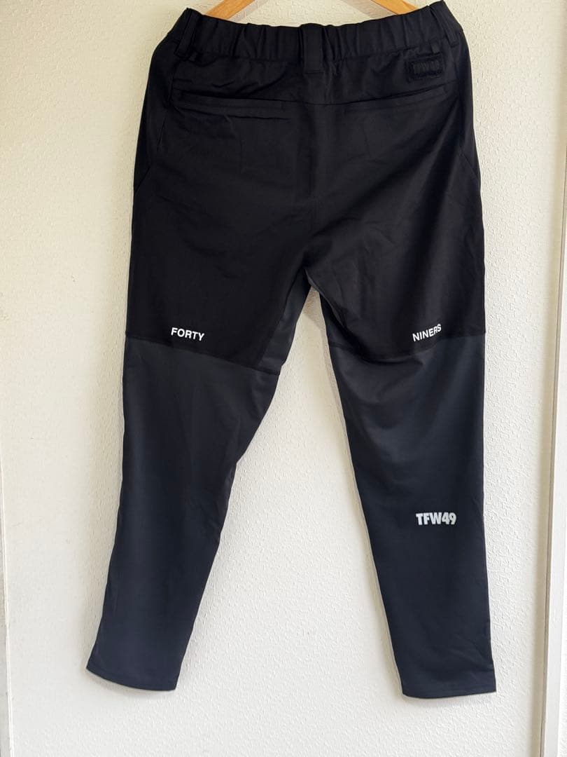 TFW49 STRETCH HYBRID PANTS ブラック